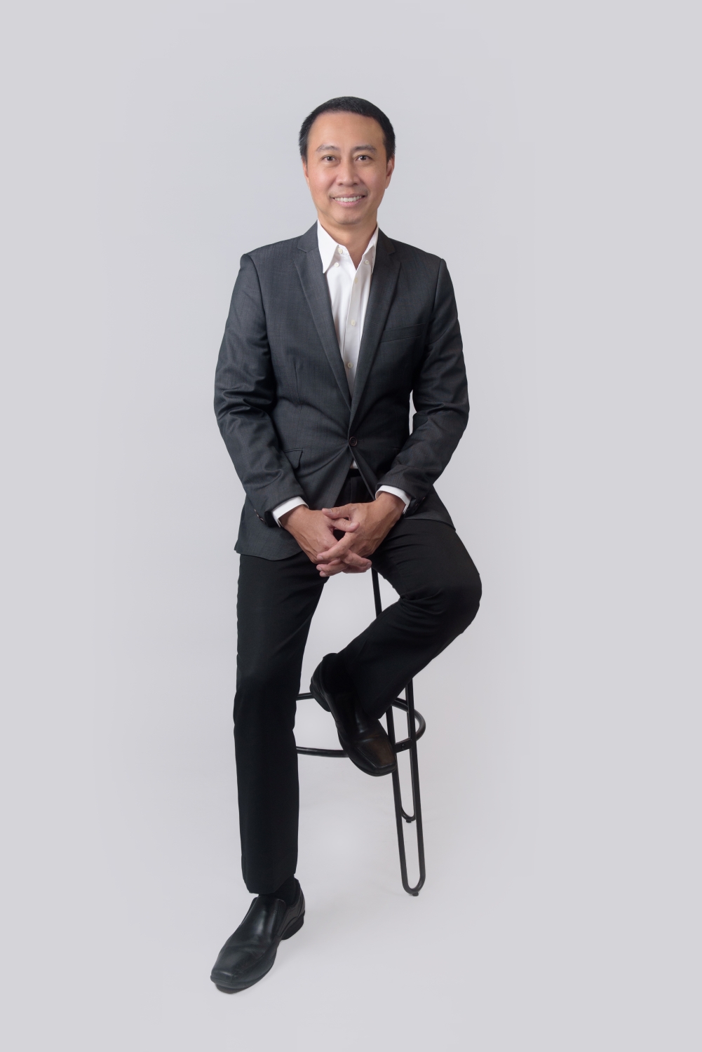 Atiporn Limcharoen – I2 Enterprise Public Company Limited